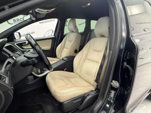 Black Volvo XC60 2014 in Vilnius, with an engine capacity of 2.40 L and mileage of 329 thousand km for 8900 €, photo 7 on AUTOMOTO.COM.LV