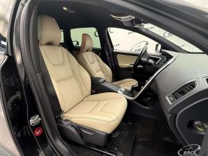 Black Volvo XC60 2014 in Vilnius, with an engine capacity of 2.40 L and mileage of 329 thousand km for 8900 €, photo 8 on AUTOMOTO.COM.LV