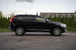 Melns Volvo XC60 2014 Elektrėnai, ar dzinēja tilpumu 2.40 L un nobraukumu 213 tūkst. km par 13800 €, foto 3 vietnē AUTOMOTO.COM.LV