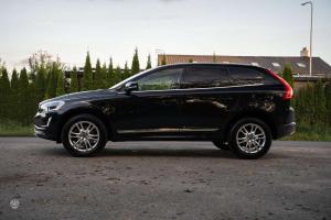 Melns Volvo XC60 2014 Elektrėnai, ar dzinēja tilpumu 2.40 L un nobraukumu 213 tūkst. km par 13800 €, foto 7 vietnē AUTOMOTO.COM.LV