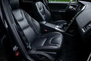Melns Volvo XC60 2014 Elektrėnai, ar dzinēja tilpumu 2.40 L un nobraukumu 213 tūkst. km par 13800 €, foto 20 vietnē AUTOMOTO.COM.LV