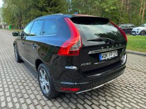 Melns Volvo XC60 2014 Viļņa, ar dzinēja tilpumu 2.40 L un nobraukumu 271 tūkst. km par 12100 €, foto 5 vietnē AUTOMOTO.COM.LV