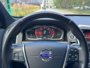Melns Volvo XC60 2014 Viļņa, ar dzinēja tilpumu 2.40 L un nobraukumu 271 tūkst. km par 12100 €, foto 20 vietnē AUTOMOTO.COM.LV
