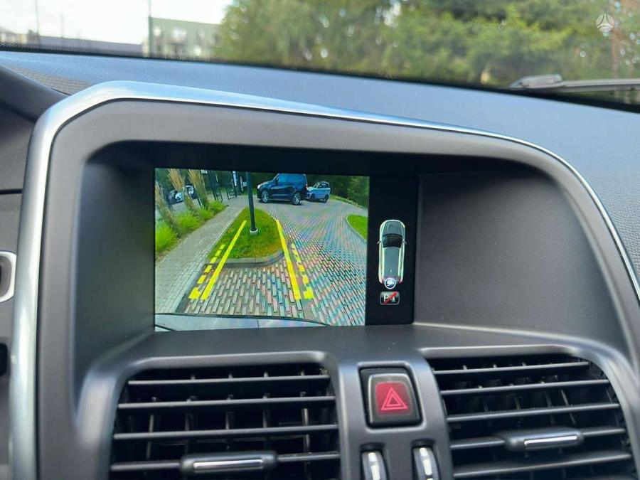 Melns Volvo XC60 2014 Viļņa, ar dzinēja tilpumu 2.40 L un nobraukumu 271 tūkst. km par 12100 €, foto 35 vietnē AUTOMOTO.COM.LV