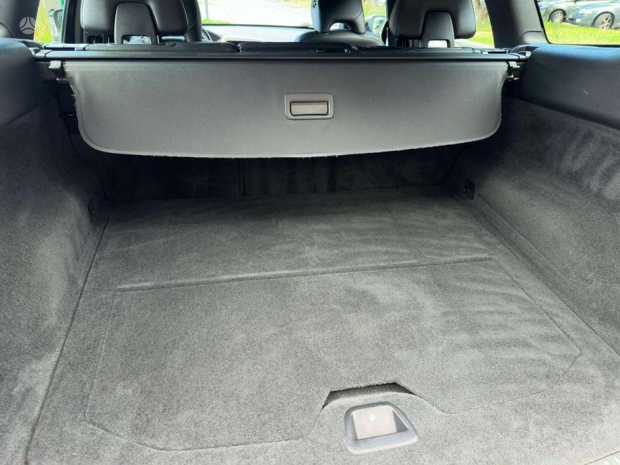 Melns Volvo XC60 2014 Viļņa, ar dzinēja tilpumu 2.40 L un nobraukumu 271 tūkst. km par 12100 €, foto 36 vietnē AUTOMOTO.COM.LV