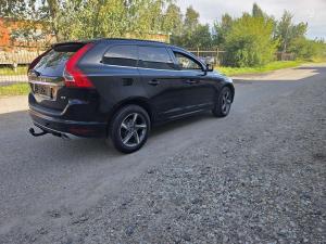 Black Volvo XC60 2014 in Ukmerge, with an engine capacity of 1.98 L and mileage of 295 thousand km for 9250 €, photo 5 on AUTOMOTO.COM.LV