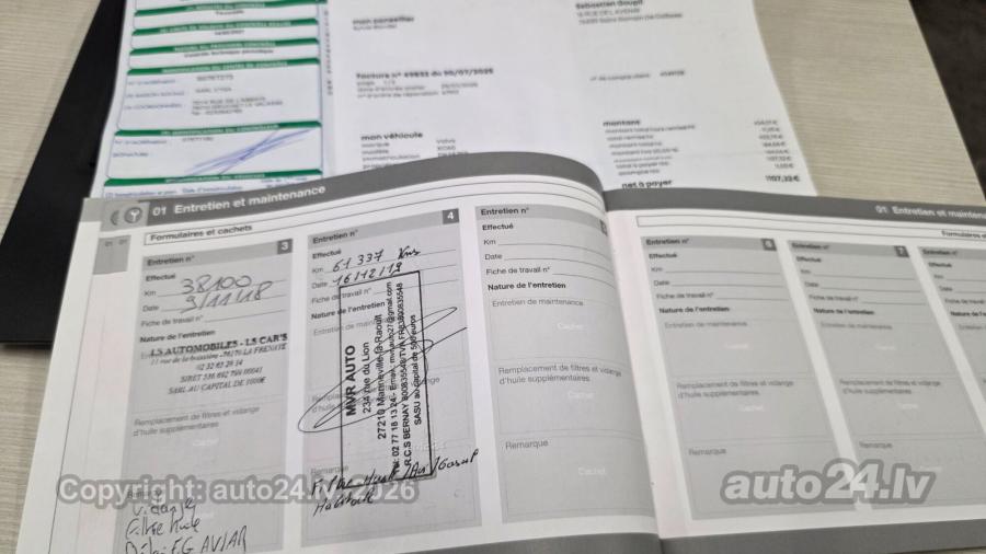 Черный Вольво ХС60 2014 в Таллин, объемом двигателя 2.00 л и пробегом 194 тыс. км за 13990 €, фото 28 на AUTOMOTO.COM.LV