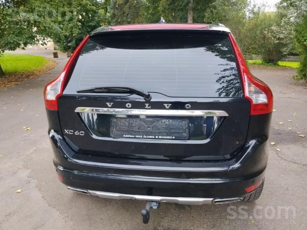 Черный Вольво ХС60 2014 в Бауска, объемом двигателя 2.00 л и пробегом 275 тыс. км за 10750 €, фото 8 на AUTOMOTO.COM.LV