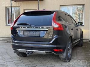 Black Volvo XC60 2014 in Riga, with an engine capacity of 2.40 L and mileage of 0 thousand km for 11900 €, photo 5 on AUTOMOTO.COM.LV