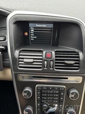 Black Volvo XC60 2014 in Riga, with an engine capacity of 2.40 L and mileage of 0 thousand km for 11900 €, photo 12 on AUTOMOTO.COM.LV