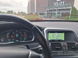 Black Volvo XC60 2014 in Riga, with an engine capacity of 2.40 L and mileage of 272 thousand km for 9450 €, photo 14 on AUTOMOTO.COM.LV