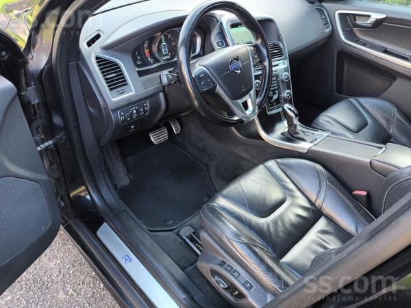 Volvo XC60 2014 Rīga vietnē Melns Volvo XC60 2014 Rīga, ar dzinēja tilpumu 2.00 L un nobraukumu 273 tūkst. km par 11950 €, foto 6 vietnē AUTOMOTO.COM.LV
