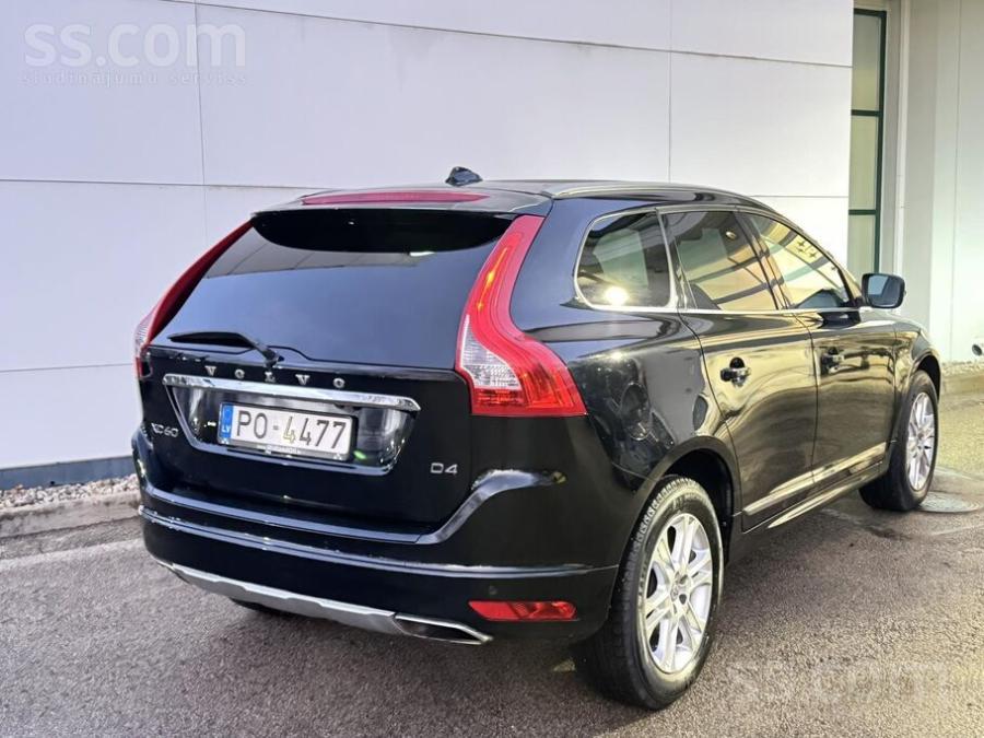 Melns Volvo XC60 2014 Rīga, ar dzinēja tilpumu 2.00 L un nobraukumu 170 tūkst. km par 11500 €, foto 4 vietnē AUTOMOTO.COM.LV