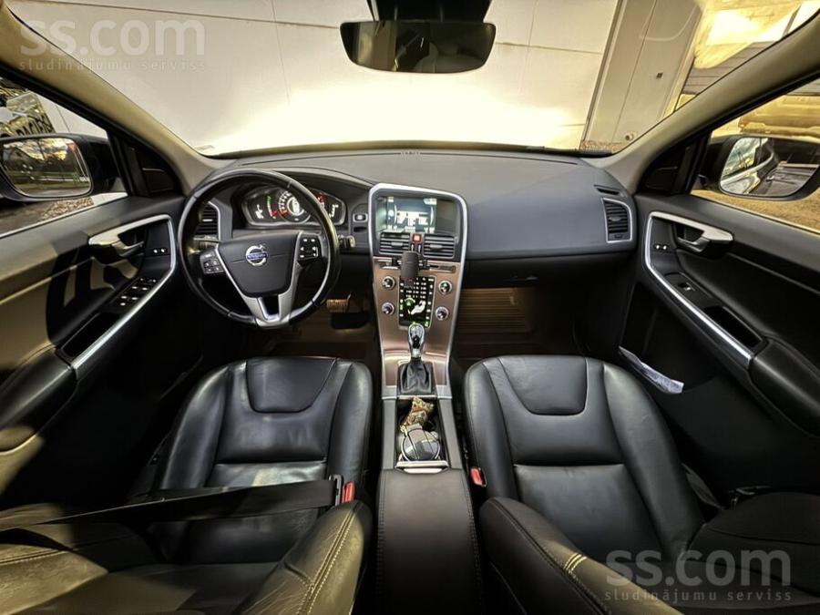 Melns Volvo XC60 2014 Rīga, ar dzinēja tilpumu 2.00 L un nobraukumu 170 tūkst. km par 11500 €, foto 6 vietnē AUTOMOTO.COM.LV