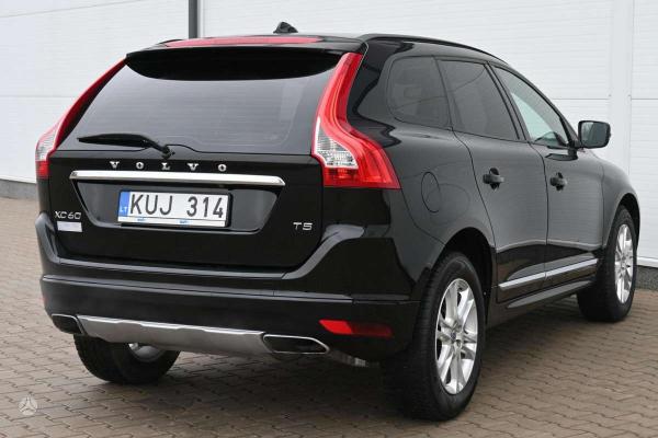 Melns Volvo XC60 2015 Kretinga, ar dzinēja tilpumu 1.97 L un nobraukumu 146 tūkst. km par 12999 €, foto 9 vietnē AUTOMOTO.COM.LV
