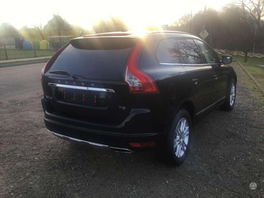 Melns Volvo XC60 2015 Tauragė, ar dzinēja tilpumu 1.97 L un nobraukumu 205 tūkst. km par 9750 €, foto 7 vietnē AUTOMOTO.COM.LV