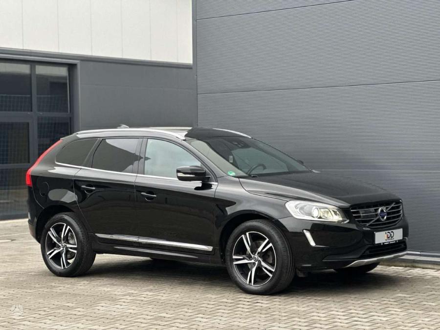 Black Volvo XC60 2015 in Kaunas, with an engine capacity of 1.97 L and mileage of 296 thousand km for 13790 €, photo 3 on AUTOMOTO.COM.LV