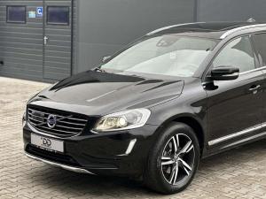 Black Volvo XC60 2015 in Kaunas, with an engine capacity of 1.97 L and mileage of 296 thousand km for 13790 €, photo 37 on AUTOMOTO.COM.LV