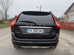 Black Volvo XC60 2015 in Taurage, with an engine capacity of 2.40 L and mileage of 150 thousand km for 12000 €, photo 5 on AUTOMOTO.COM.LV
