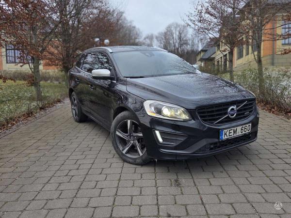 Melns Volvo XC60 2015 Viļņa, ar dzinēja tilpumu 2.40 L un nobraukumu 327 tūkst. km par 11499 €, foto 1 vietnē AUTOMOTO.COM.LV