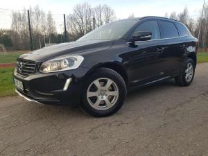 Black Volvo XC60 2015 in Pakruojis, with an engine capacity of 2.40 L and mileage of 237 thousand km for 15999 €, photo  on AUTOMOTO.COM.LV