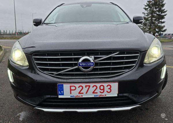 Black Volvo XC60 2015 in Kaunas, with an engine capacity of 2.40 L and mileage of 350 thousand km for 7290 €, photo 2 on AUTOMOTO.COM.LV