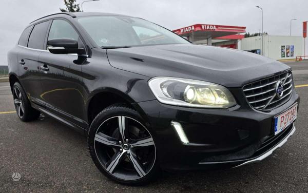 Black Volvo XC60 2015 in Kaunas, with an engine capacity of 1.97 L and mileage of 350 thousand km for 7290 €, photo 3 on AUTOMOTO.COM.LV