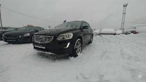 Melns Volvo XC60 2015 Viļņa, ar dzinēja tilpumu 1.98 L un nobraukumu 230 tūkst. km par 10500 €, foto  vietnē AUTOMOTO.COM.LV