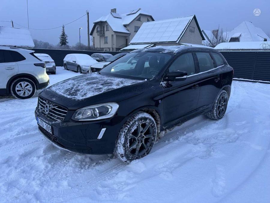 Melns Volvo XC60 2015 Kauņa, ar dzinēja tilpumu 1.98 L un nobraukumu 290 tūkst. km par 12500 €, foto 29 vietnē AUTOMOTO.COM.LV