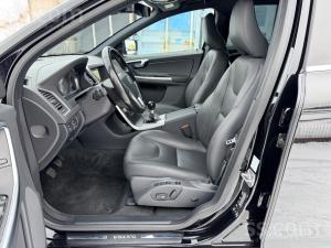 Melns Volvo XC60 2015 Rīga, ar dzinēja tilpumu 2.40 L un nobraukumu 309 tūkst. km par 12995 €, foto 10 vietnē AUTOMOTO.COM.LV