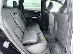 Melns Volvo XC60 2015 Rīga, ar dzinēja tilpumu 2.40 L un nobraukumu 309 tūkst. km par 12995 €, foto 14 vietnē AUTOMOTO.COM.LV