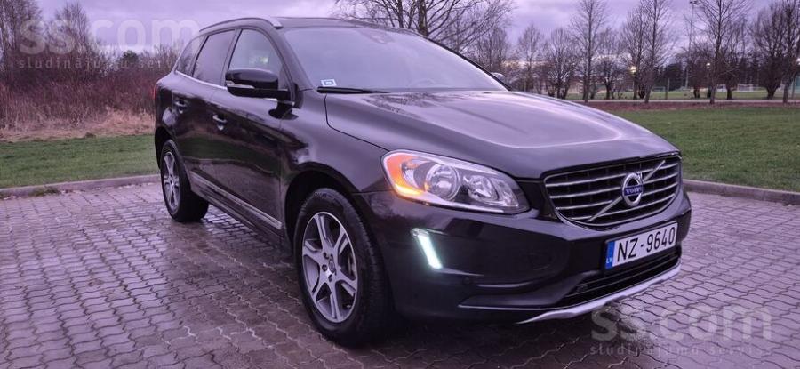 Black Volvo XC60 2015 in Liepaja, with an engine capacity of 3.00 L and mileage of 251 thousand km for 13500 €, photo 2 on AUTOMOTO.COM.LV