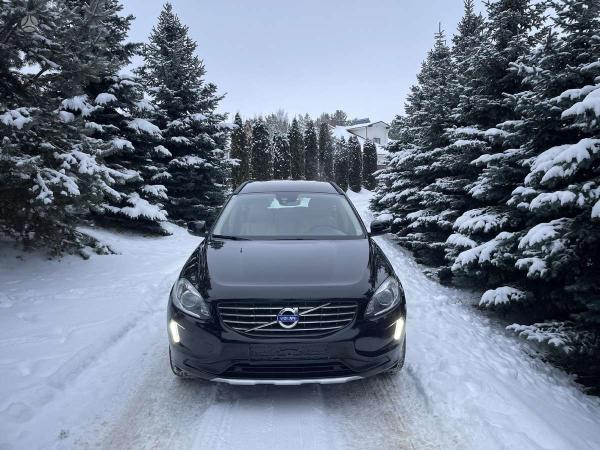 Melns Volvo XC60 2015 Utena, ar dzinēja tilpumu 2.40 L un nobraukumu 267 tūkst. km par 13450 €, foto 6 vietnē AUTOMOTO.COM.LV