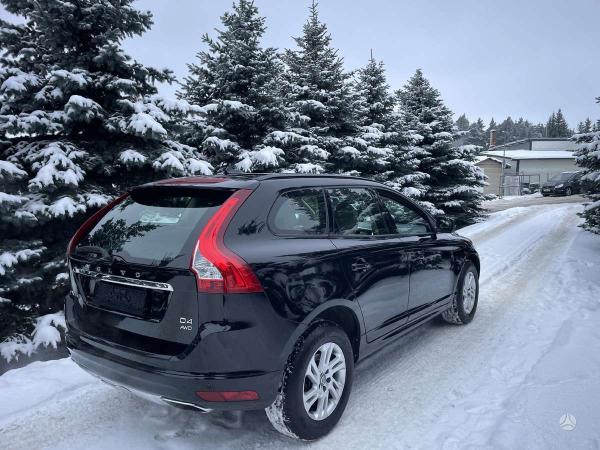 Melns Volvo XC60 2015 Utena, ar dzinēja tilpumu 2.40 L un nobraukumu 267 tūkst. km par 13450 €, foto 8 vietnē AUTOMOTO.COM.LV