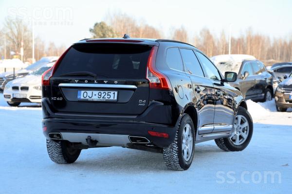 Melns Volvo XC60 2015 Jelgava, ar dzinēja tilpumu 2.40 L un nobraukumu 0 tūkst. km par 14350 €, foto 5 vietnē AUTOMOTO.COM.LV