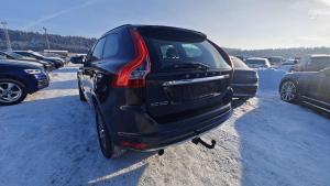 Black Volvo XC60 2015 in Vilnius, with an engine capacity of 1.98 L and mileage of 230 thousand km for 10300 €, photo 6 on AUTOMOTO.COM.LV