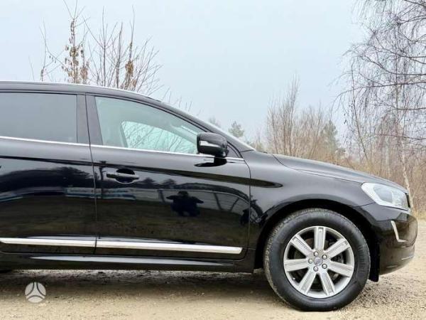 Melns Volvo XC60 2015 Šauļi, ar dzinēja tilpumu 1.98 L un nobraukumu 276 tūkst. km par 13450 €, foto 10 vietnē AUTOMOTO.COM.LV