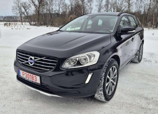 Black Volvo XC60 2015 in Utena, with an engine capacity of 1.98 L and mileage of 262 thousand km for 10750 €, photo 3 on AUTOMOTO.COM.LV