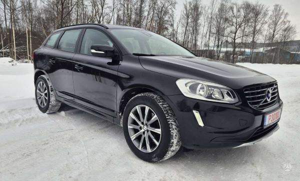 Black Volvo XC60 2015 in Utena, with an engine capacity of 1.98 L and mileage of 262 thousand km for 10750 €, photo 5 on AUTOMOTO.COM.LV