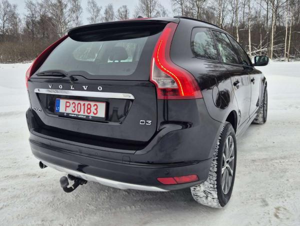 Black Volvo XC60 2015 in Utena, with an engine capacity of 1.98 L and mileage of 262 thousand km for 10750 €, photo 10 on AUTOMOTO.COM.LV