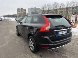Melns Volvo XC60 2015 Kauņa, ar dzinēja tilpumu 1.98 L un nobraukumu 291 tūkst. km par 11500 €, foto 7 vietnē AUTOMOTO.COM.LV