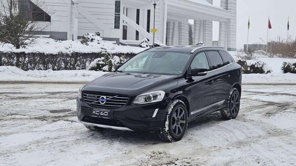 Black Volvo XC60 2015 in Elektrenai, with an engine capacity of 2.40 L and mileage of 261 thousand km for 14600 €, photo 1 on AUTOMOTO.COM.LV