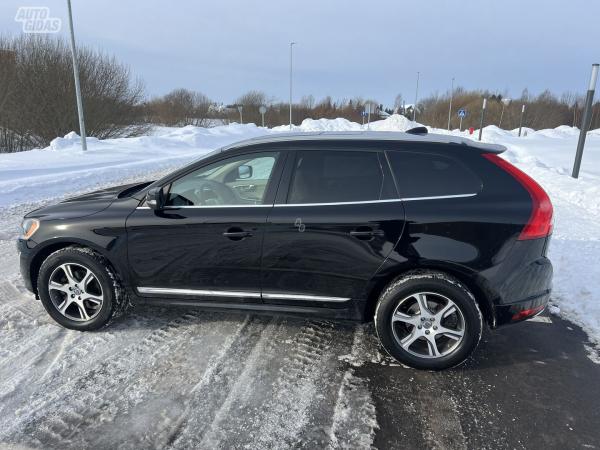 Black Volvo XC60 2015 in Klaipeda, with an engine capacity of 3.00 L and mileage of 261 thousand km for 11400 €, photo 3 on AUTOMOTO.COM.LV