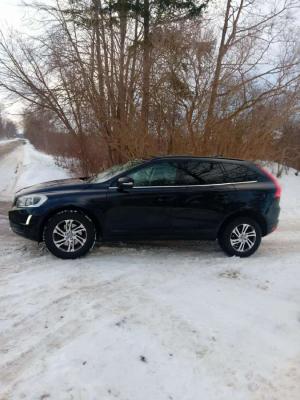 Melns Volvo XC60 2015 Naujoji Akmenė, ar dzinēja tilpumu 2.00 L un nobraukumu 303 tūkst. km par 10000 €, foto 5 vietnē AUTOMOTO.COM.LV