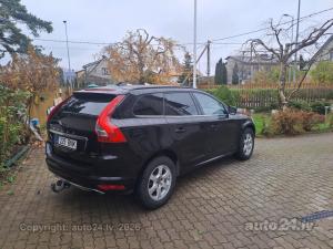 Black Volvo XC60 2015 in Tallinn, with an engine capacity of 2.40 L and mileage of 214 thousand km for 15000 €, photo 4 on AUTOMOTO.COM.LV