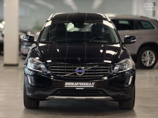 Black Volvo XC60 2015 in Klaipeda, with an engine capacity of 2.40 L and mileage of 259 thousand km for 13900 €, photo 4 on AUTOMOTO.COM.LV
