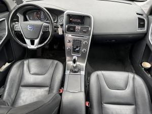 Melns Volvo XC60 2015 Viļņa, ar dzinēja tilpumu 2.00 L un nobraukumu 282 tūkst. km par 9600 €, foto 10 vietnē AUTOMOTO.COM.LV