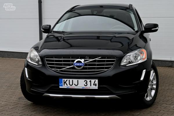 Black Volvo XC60 2015 in Kretinga, with an engine capacity of 2.00 L and mileage of 233 thousand km for 11999 €, photo 2 on AUTOMOTO.COM.LV