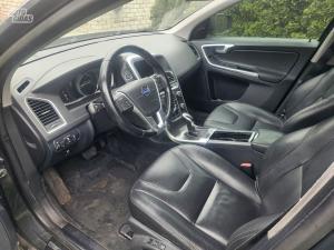 Melns Volvo XC60 2015 Vilkaviškis, ar dzinēja tilpumu 2.00 L un nobraukumu 386 tūkst. km par 5000 €, foto 9 vietnē AUTOMOTO.COM.LV