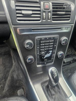 Melns Volvo XC60 2015 Vilkaviškis, ar dzinēja tilpumu 2.00 L un nobraukumu 386 tūkst. km par 5000 €, foto 10 vietnē AUTOMOTO.COM.LV
